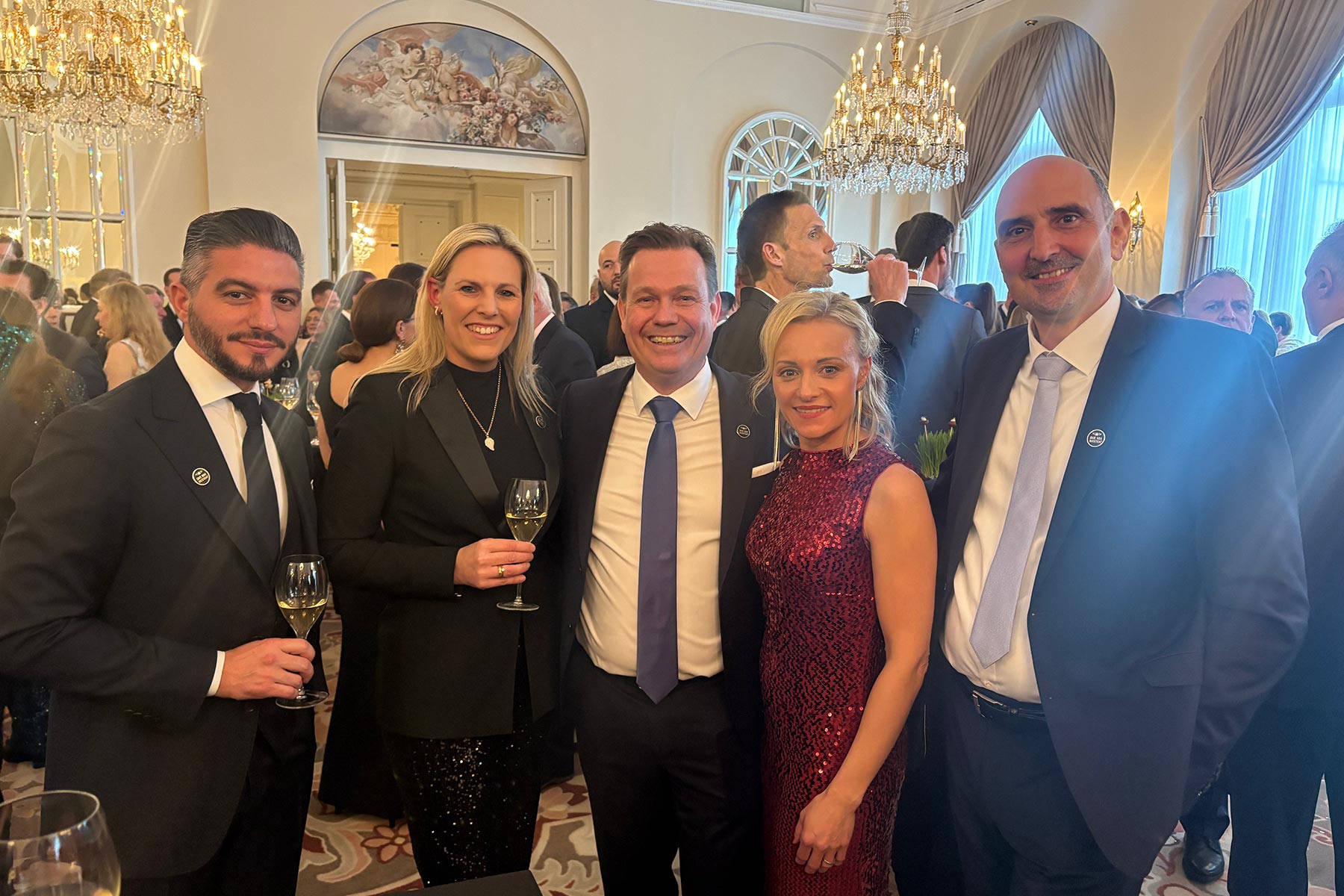 Die 101 Besten Hotels Schweiz | APPIA Contract GmbH